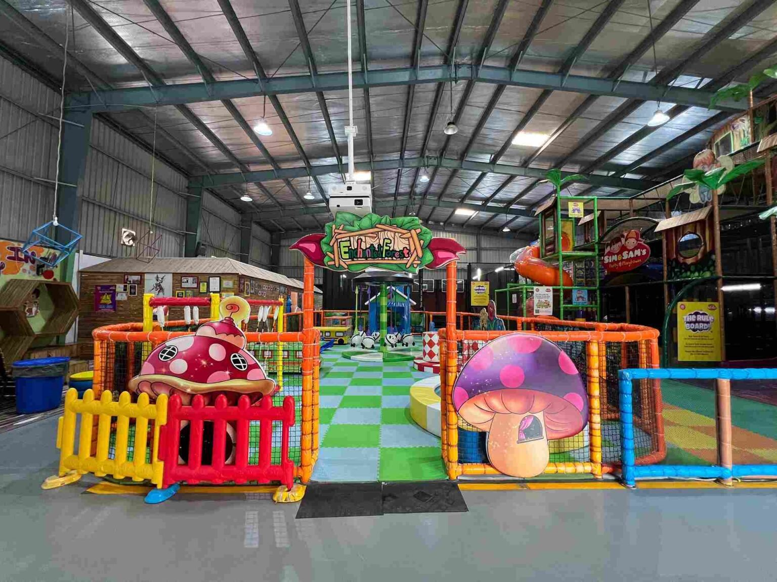 Kids Play Zone & Indoor Play Area At Sim & Sam's